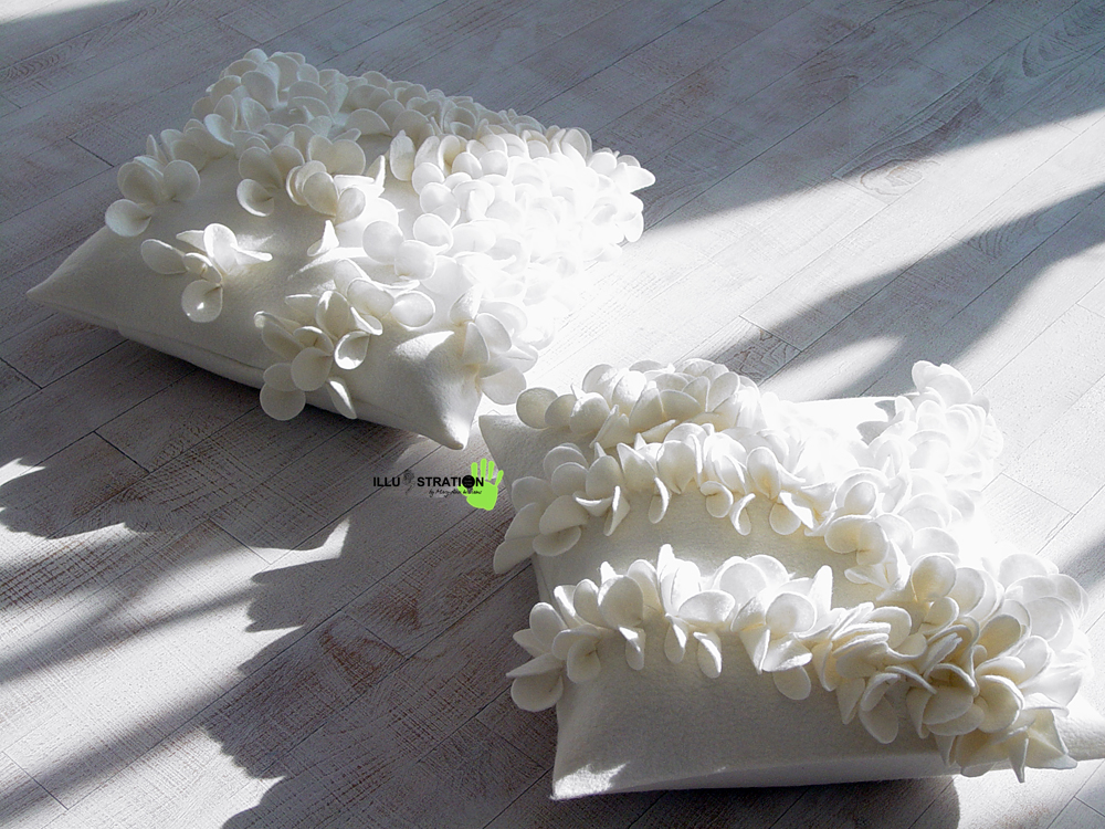 Cappelletti Vintage Felt Cushion - Illu Stration by Mary-Ann Williams